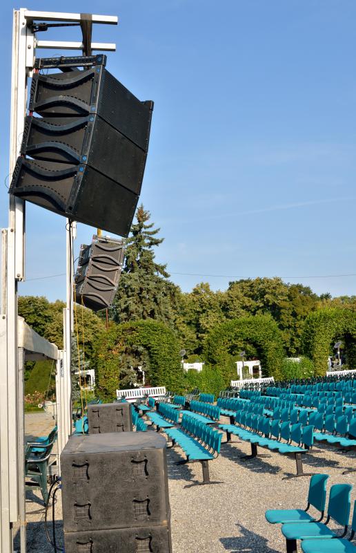What is a Loudspeaker? (with pictures)