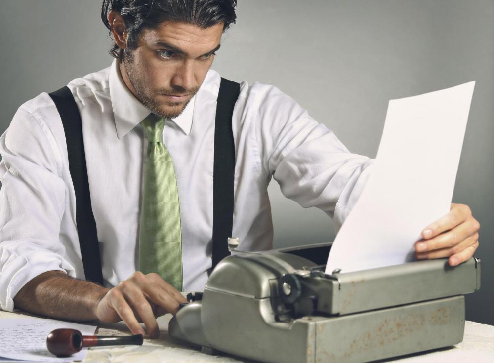 What is a Typewriter Desk? (with pictures)