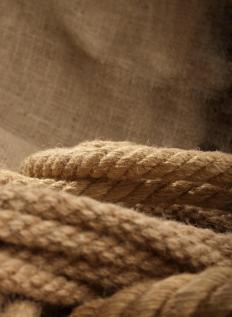 How Do I Choose the Best Upholstery Webbing? (with pictures)