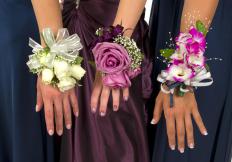 What are Corsage Pins? (with pictures)