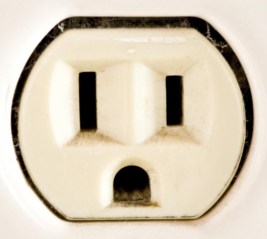 What are Wall Sockets? (with pictures)